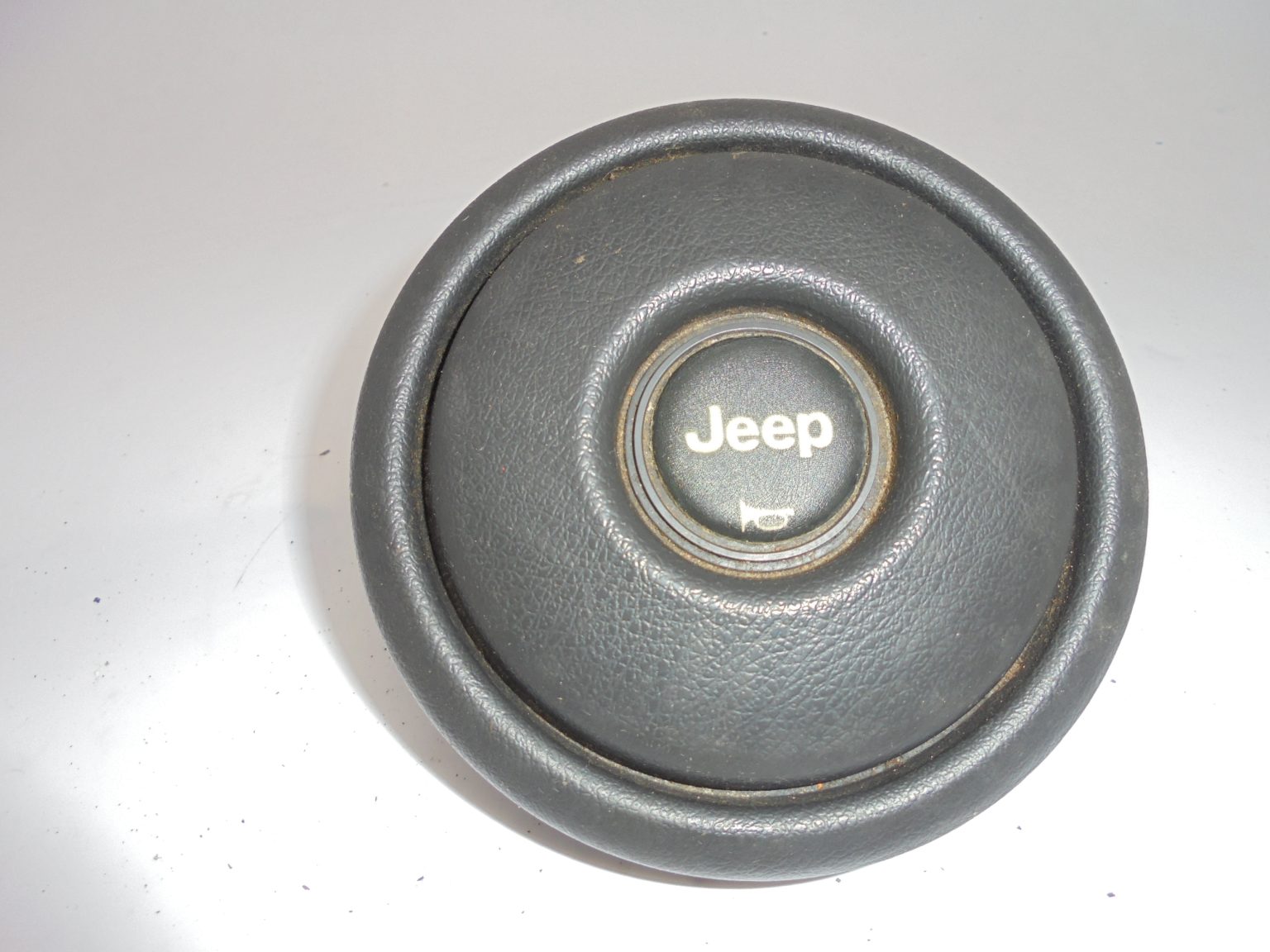 1987-1995 JEEP YJ WRANGLER STEERING COLUMN HORN BUTTON – One Jeep ...